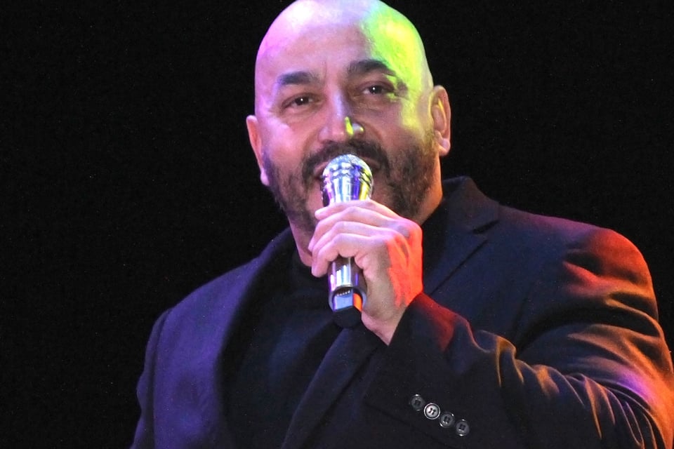 Lupillo Rivera contrademanda a Belinda por difamación pública