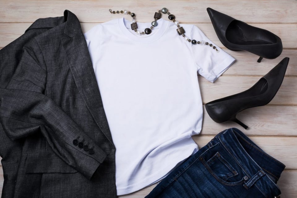 Ropa : esenciales para un clóset funcional moderno