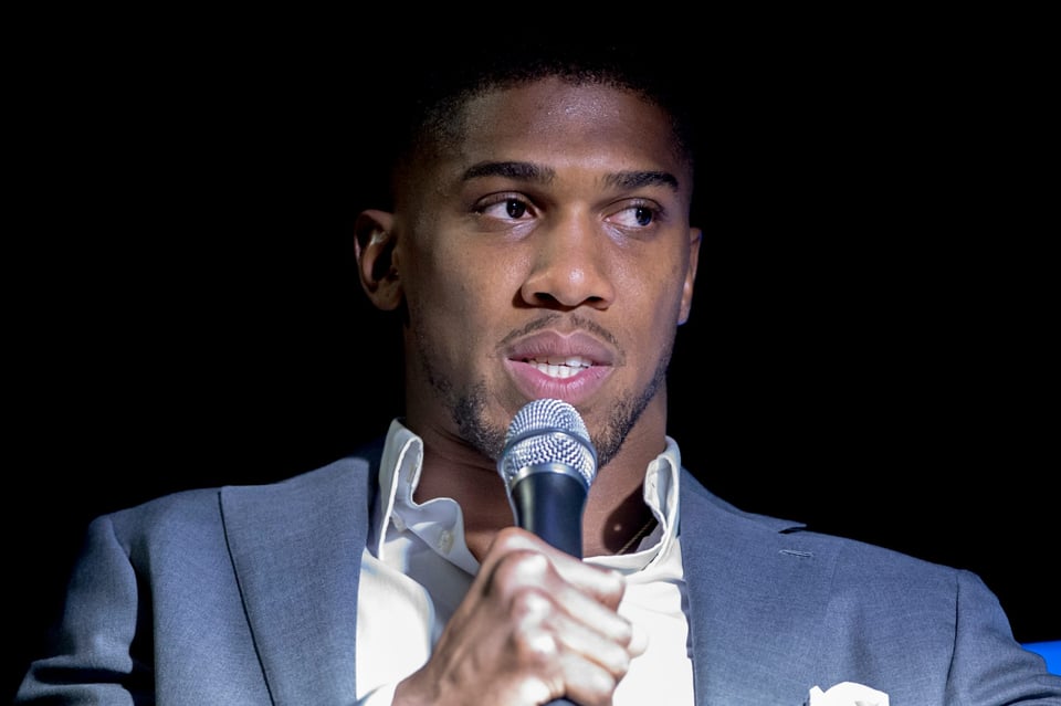 Conductor de Anthony Joshua es acusado tras choque fatal