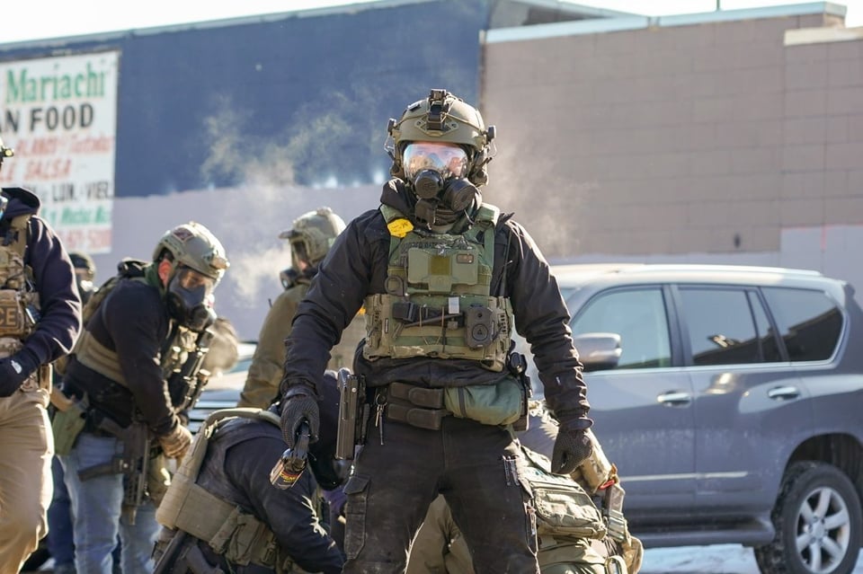 Agentes federales tiroteo Mineápolis: Se encuentran bajo licencia