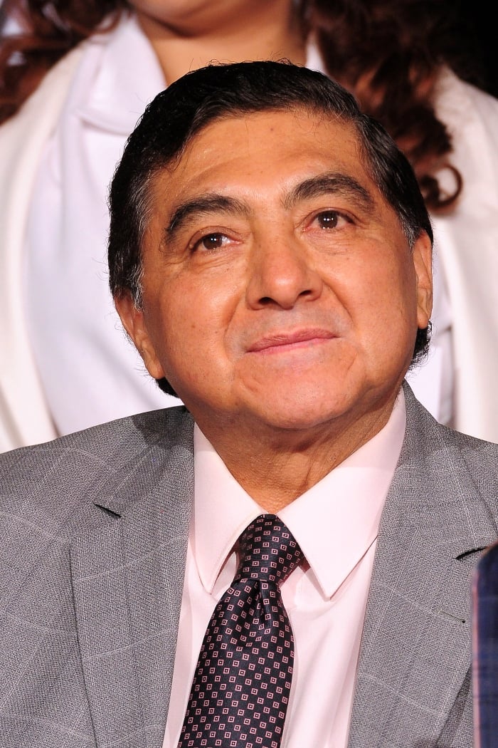 El actor mexicano Carlos Bonavides, es hospitalizado de emergencia