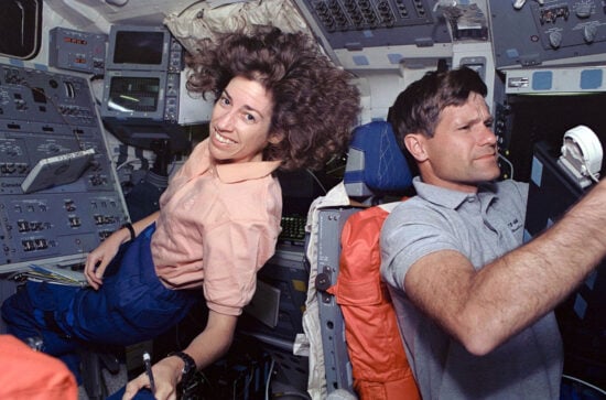 Rompiendo barreras: 6 datos sobre el legado de Ellen Ochoa en la ...